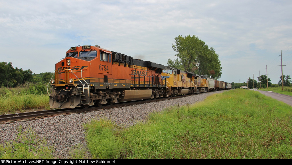 BNSF 6794